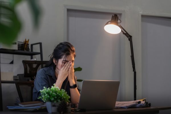 How Long Working Hours Affect the Brain, Literally - Medical Channel Asia