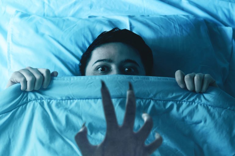 Sleep Paralysis Explained: Why It Happens & How to Stop It - Medical ...