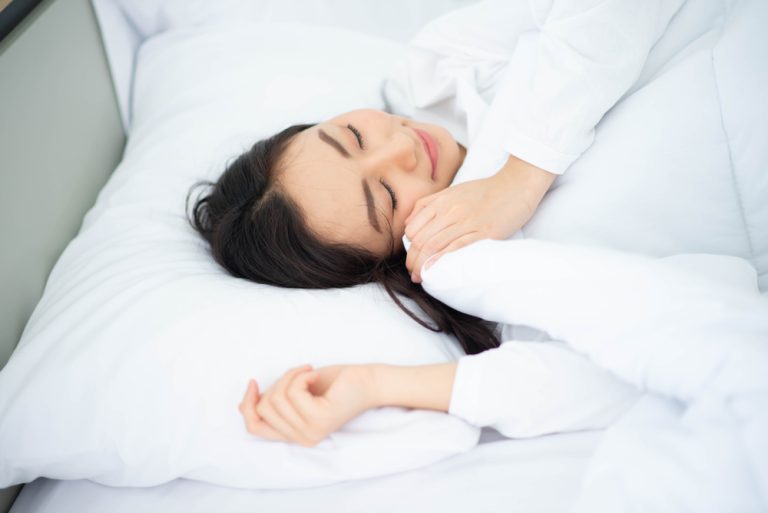 This CBT-Based Sleep Therapy Targets Insomnia at Its Roots - Medical ...
